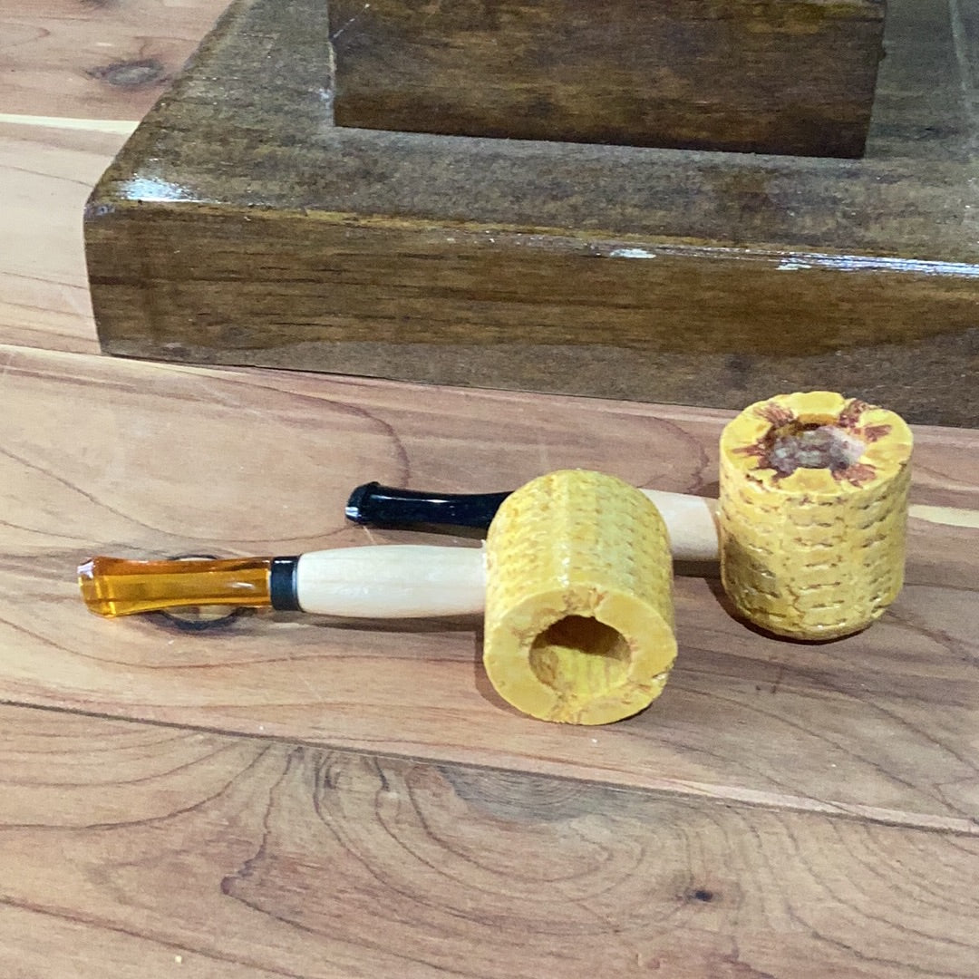 Miniature Corn Cob Pipe – Ben Johnson Cowboy Museum